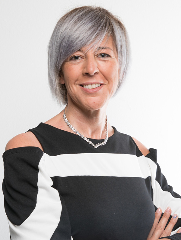 Stefania Rimoldi agente immobiliare a Parabiago e San Vittore Olona